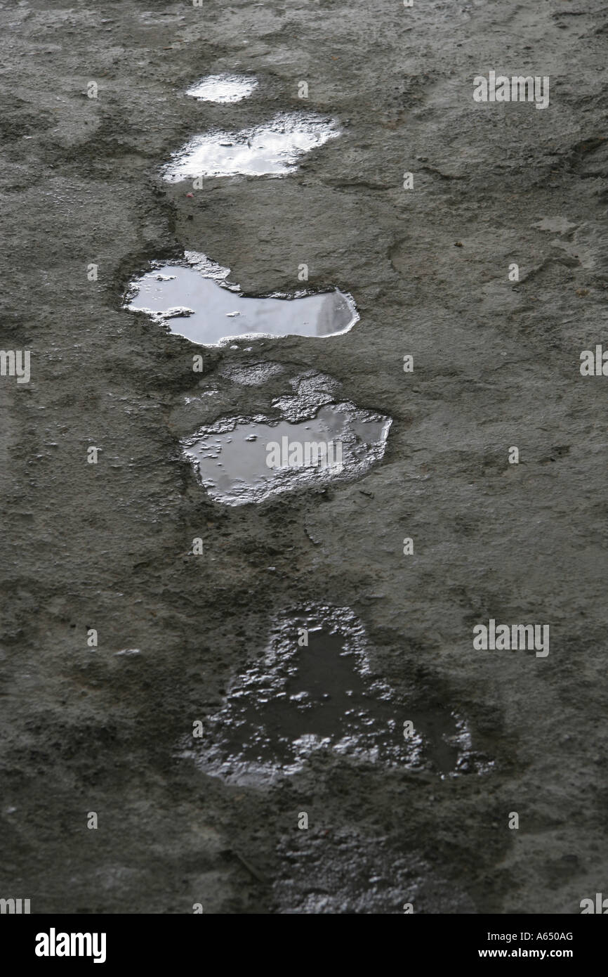 Puddles on floor hi-res stock photography and images - Alamy
