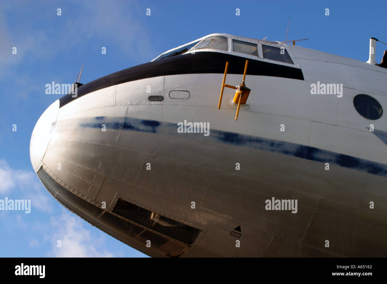 Aircraft nose hi-res stock photography and images - Alamy