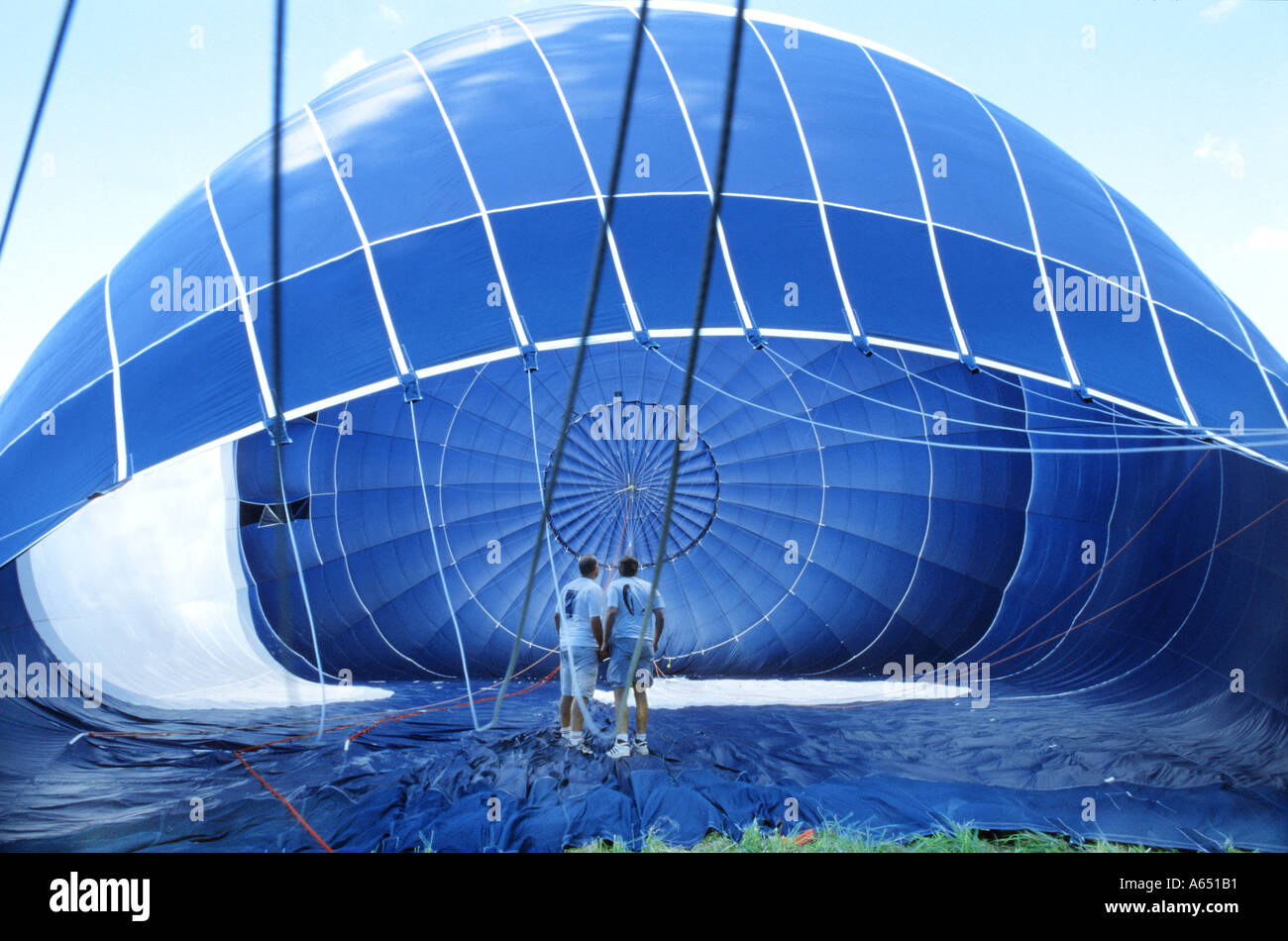 Deflate balloons hi-res stock photography and images - Alamy