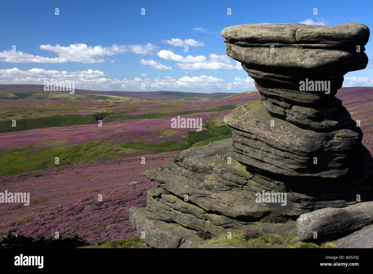 SALT CELLAR ROCKS. DERWENT EDGE. DERBYSHIRE. ENGLAND. UK Stock Photo ...