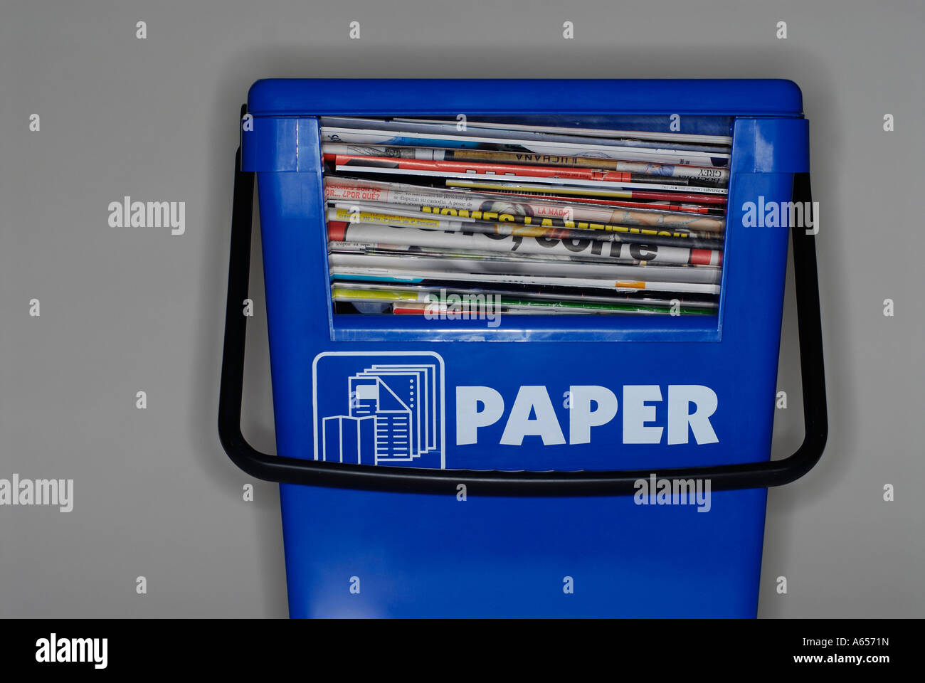 PAPER RECYCLE CONTAINER Stock Photo - Alamy