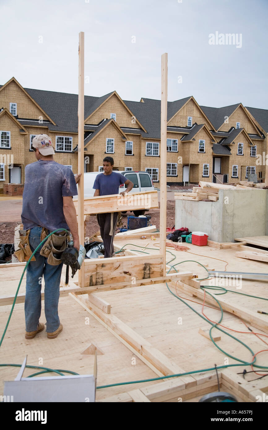 Apartment Building Under Construction Building 3 Stock Photo - Alamy