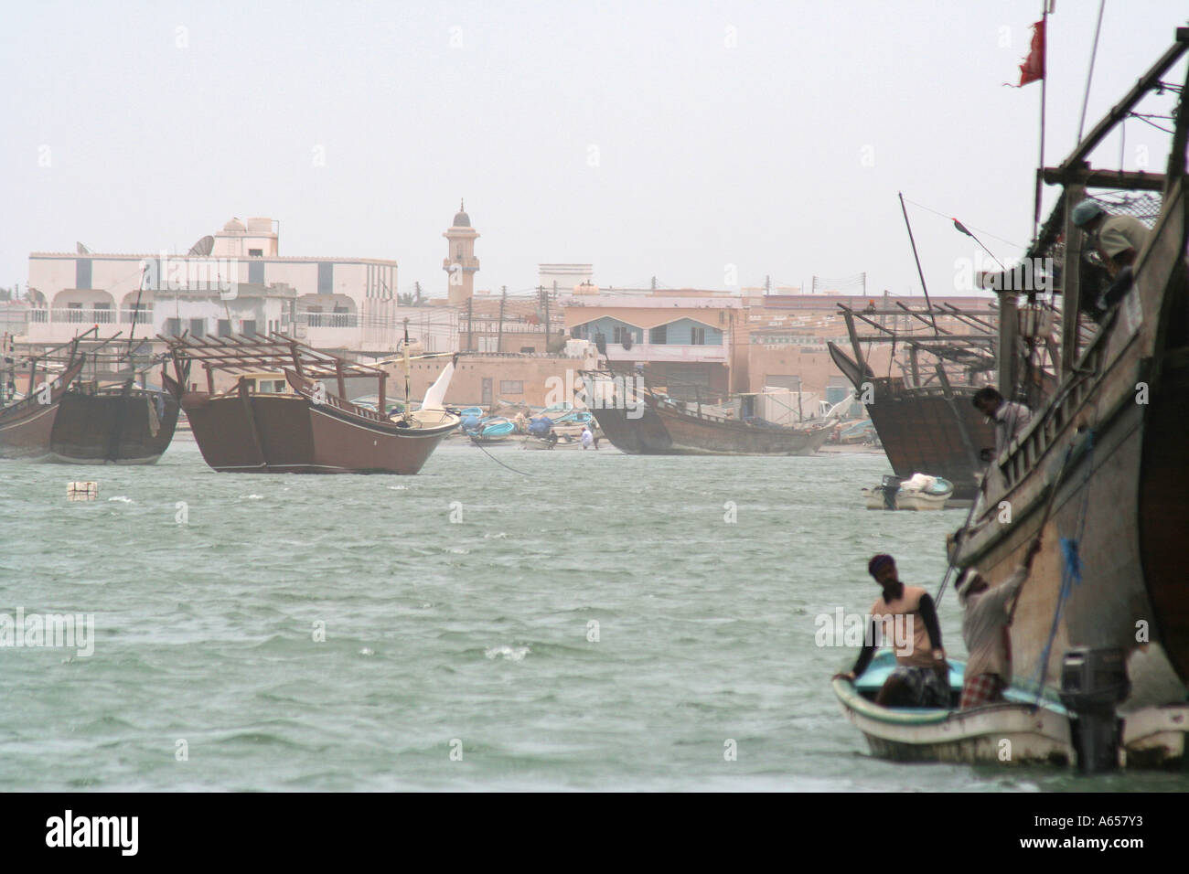 Arabian sea sailing vessels hi-res stock photography and images - Alamy