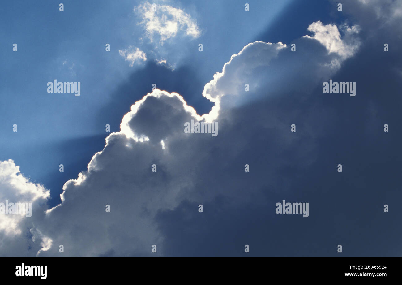 Cumulus Congestus Cloud Rain