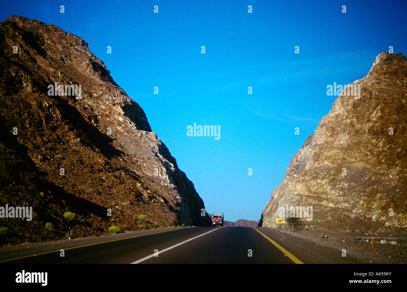 Ras al khaimah road hi-res stock photography and images - Alamy