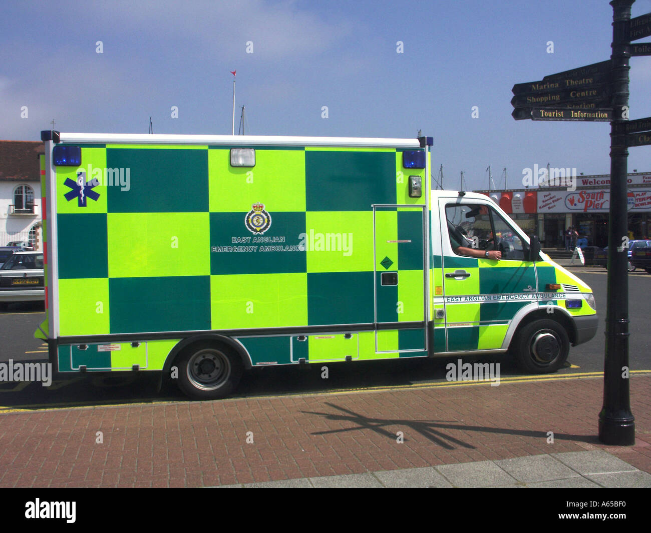 Historical 2002 Battenburg markings & 'Star of Life' symbol East ...