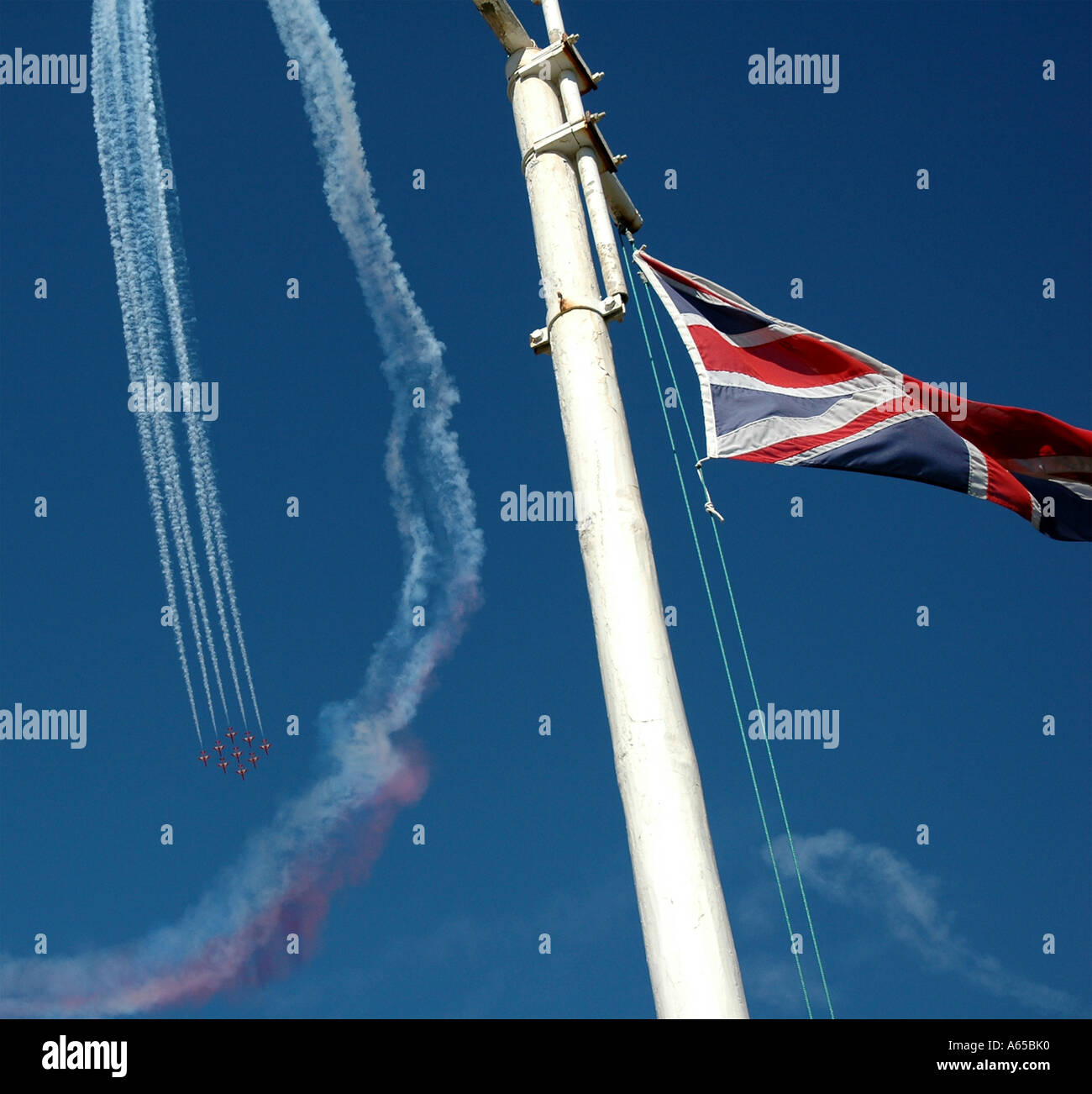 R.A.F. Red Arrows display team Stock Photo - Alamy