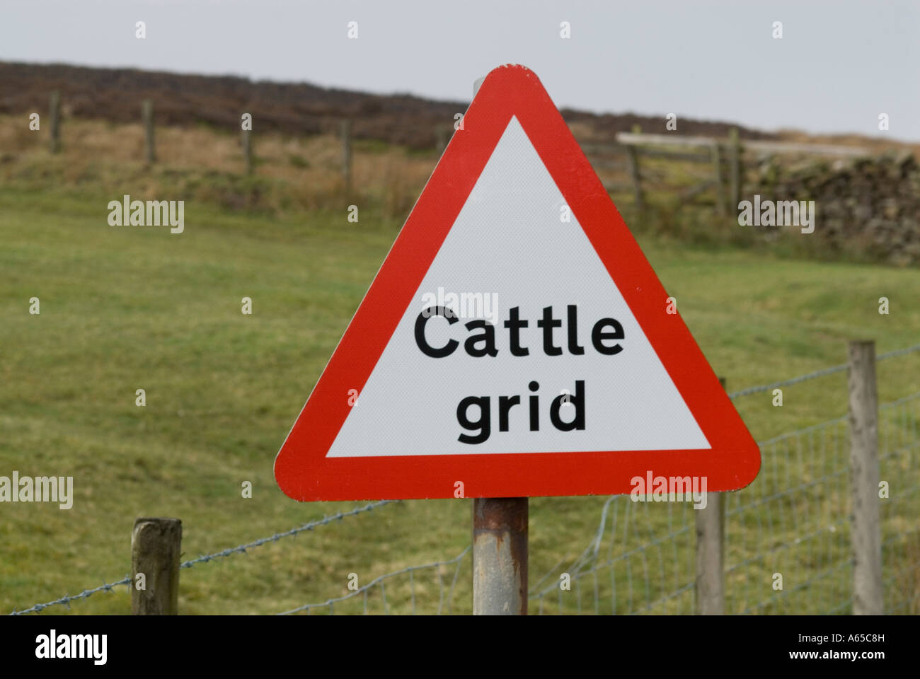 Cattle Grid Warning Sign High Resolution Stock Photography and Images ...