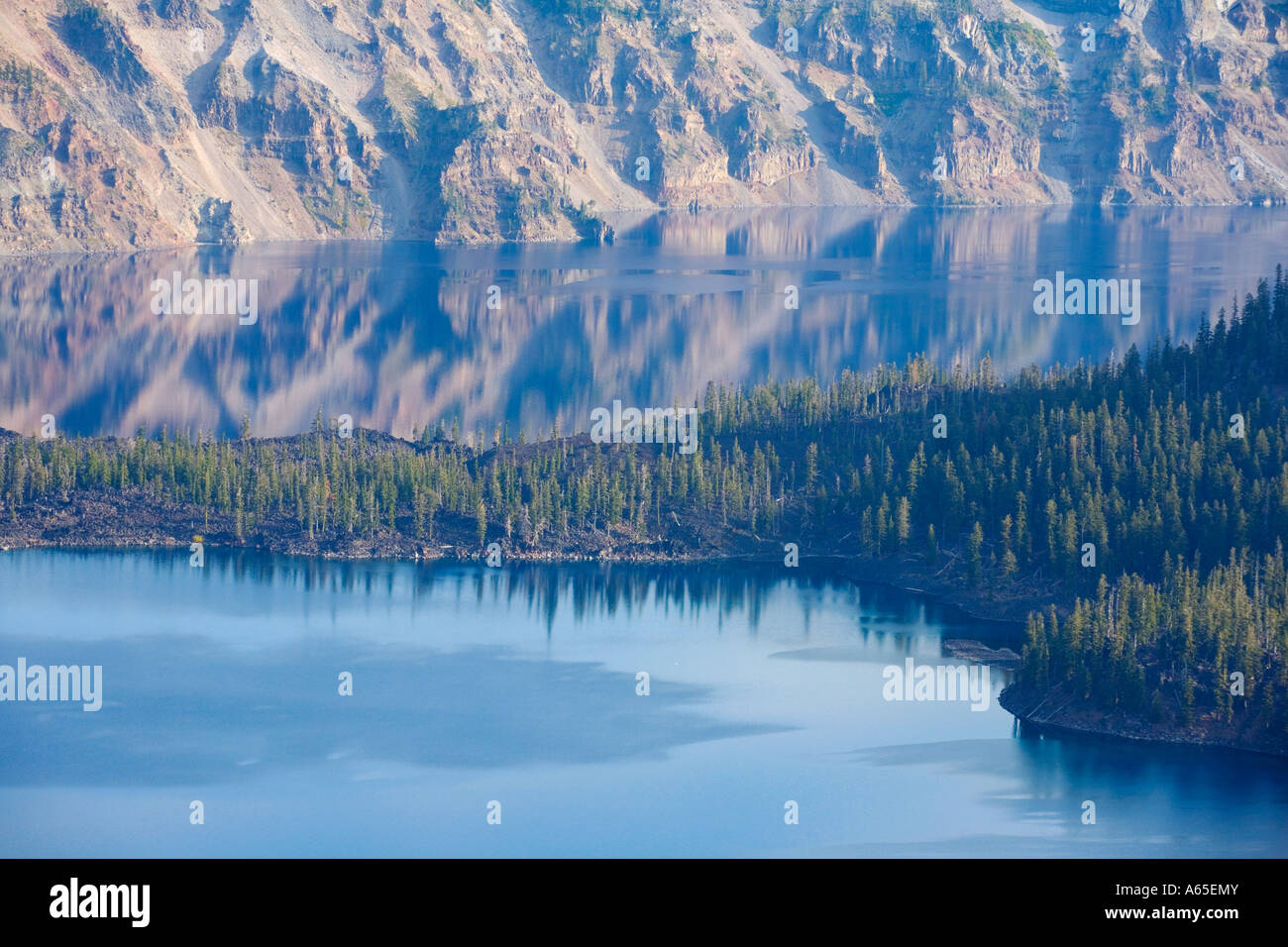 Wizard Island Crater Lake National Park Oregon USA Stock Photo - Alamy