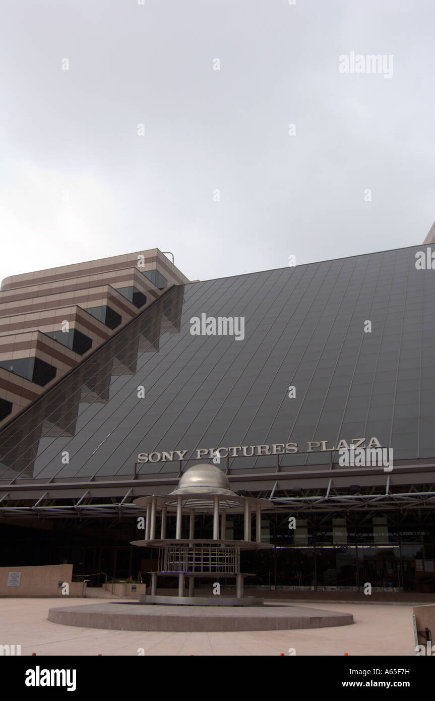 Sony pictures plaza in hi-res stock photography and images - Alamy