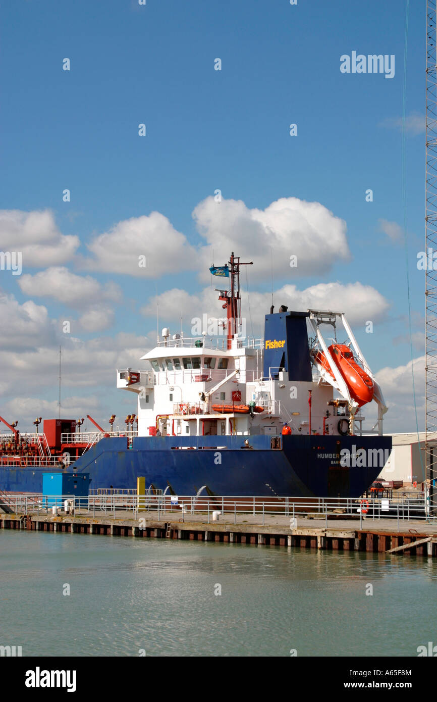 The oil tanker Humber Fisher passing through lock gates at Port of ...