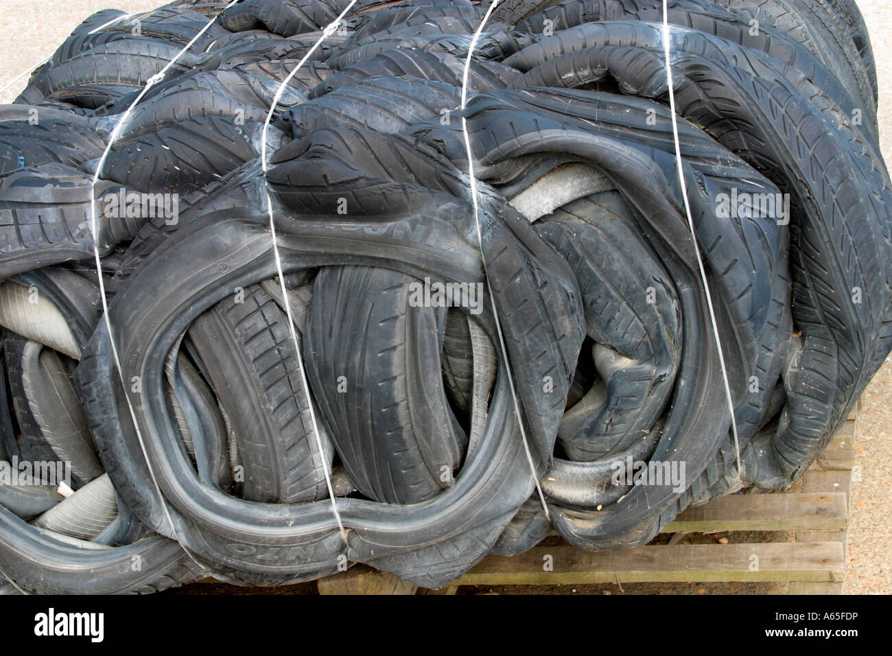 Recycling vehicles tires hi-res stock photography and images - Alamy