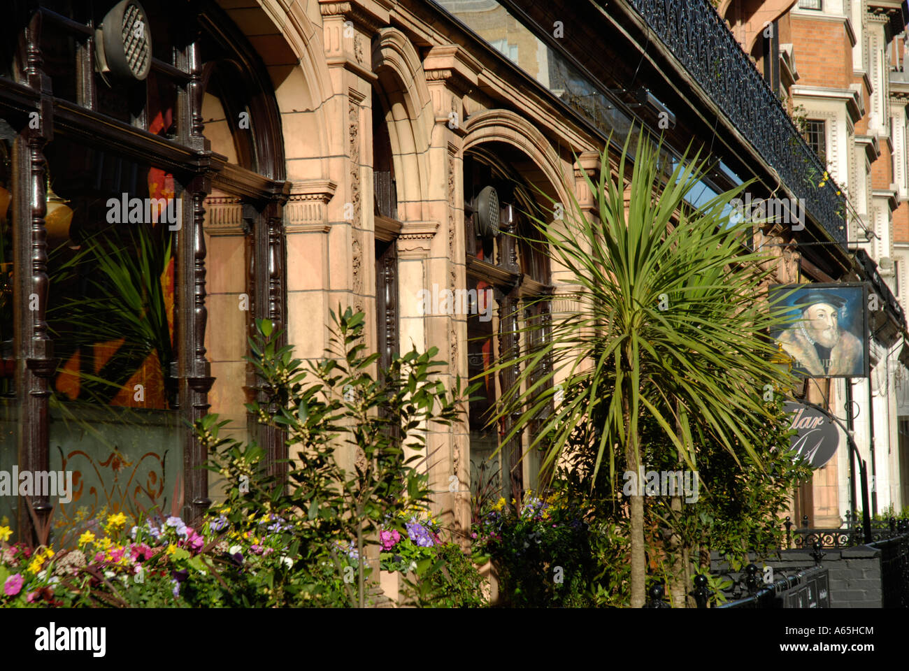 Exterior of the Audley pub in Mount Street Mayfair London England Stock ...