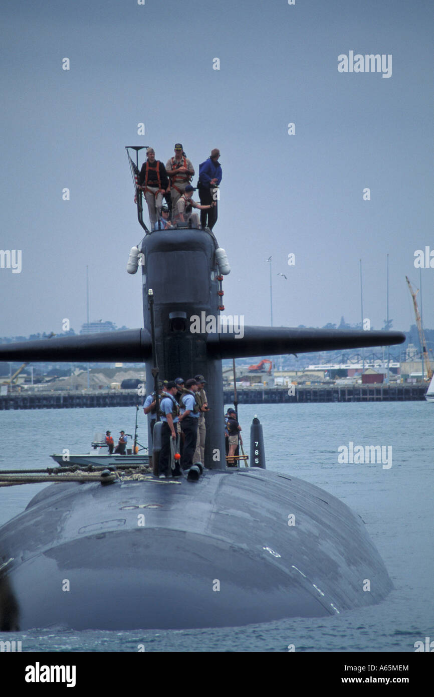 Dallas Class attack sub pulling into dock US Navy Submarine Base San ...