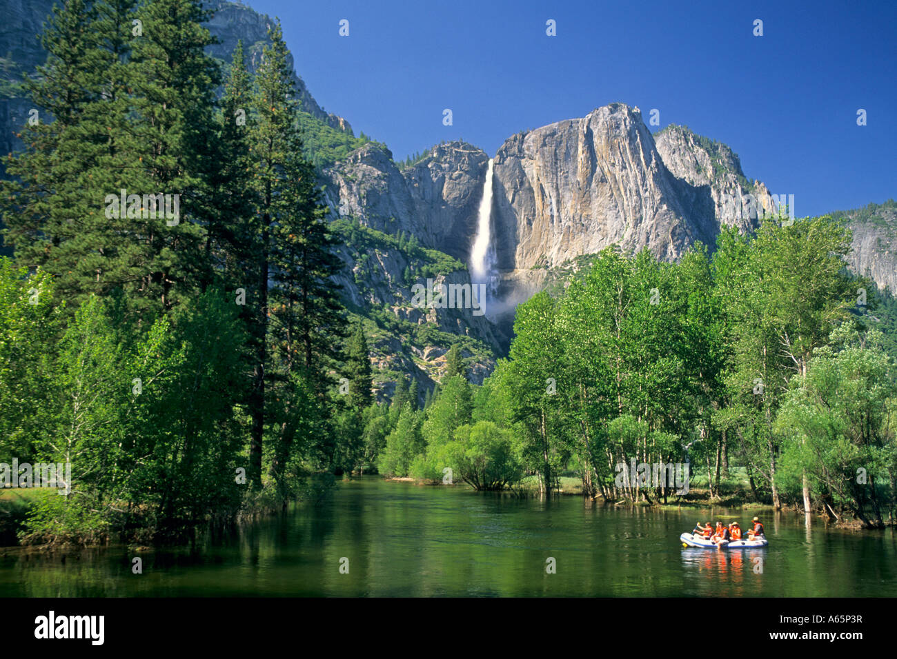 Rafting merced river yosemite hi-res stock photography and images - Alamy