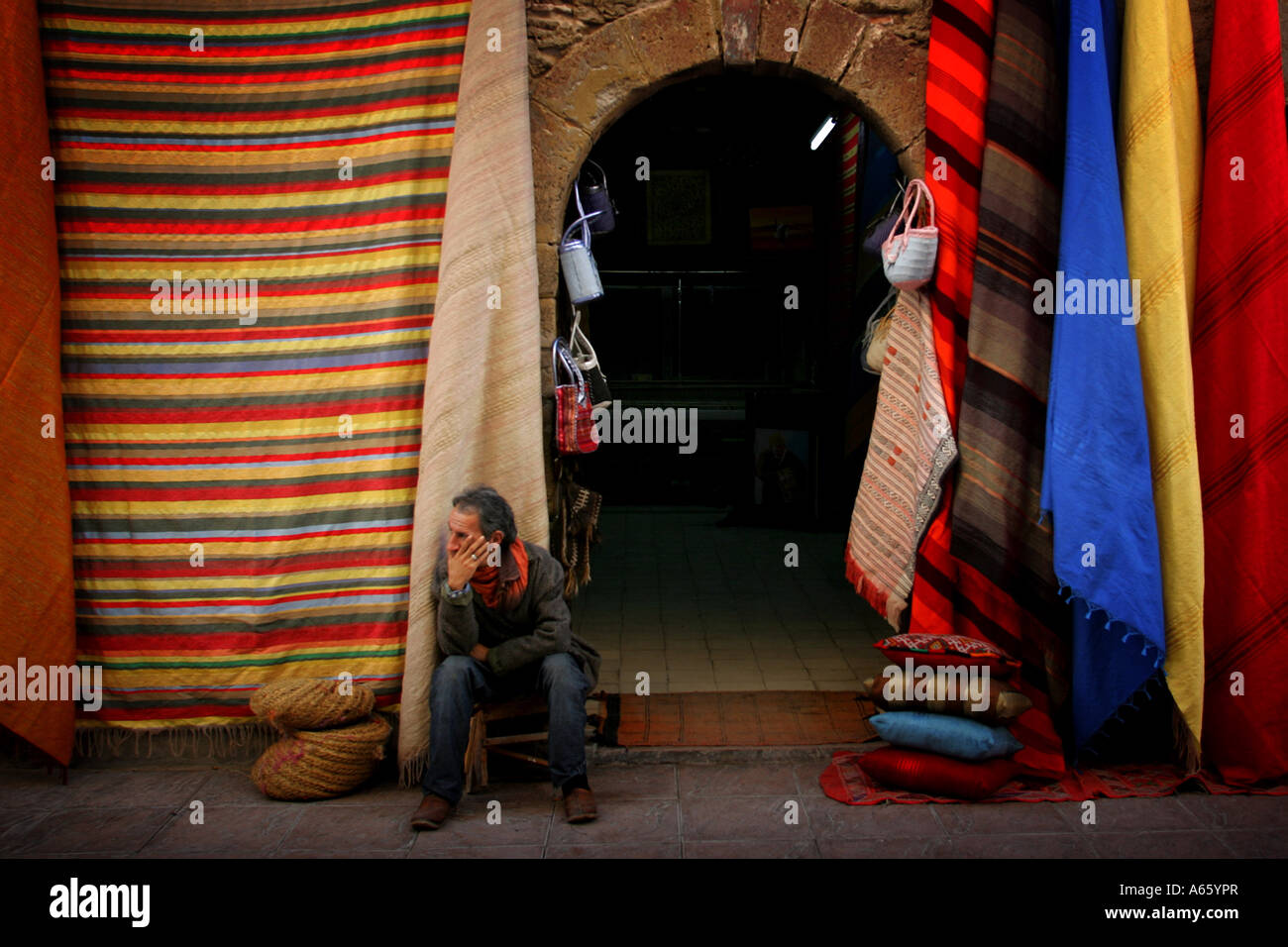 Carpet store hi-res stock photography and images - Alamy