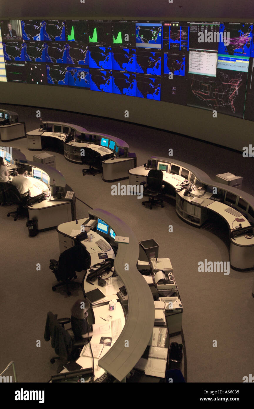 Command center screens hi-res stock photography and images - Alamy