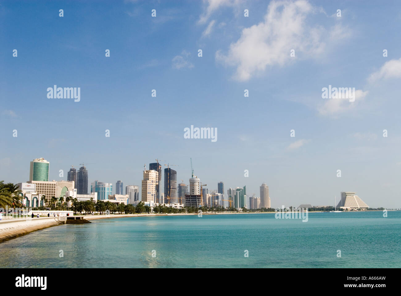Doha Corniche Qatar Stock Photo - Alamy