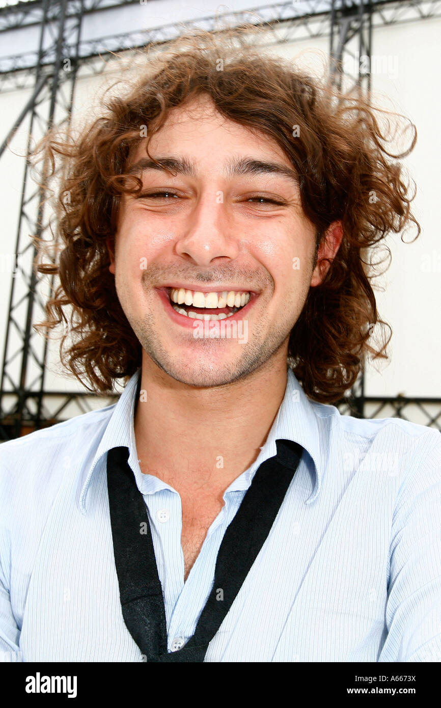 Alex Zane backstage at Studio Artois Live 2006 Stock Photo - Alamy