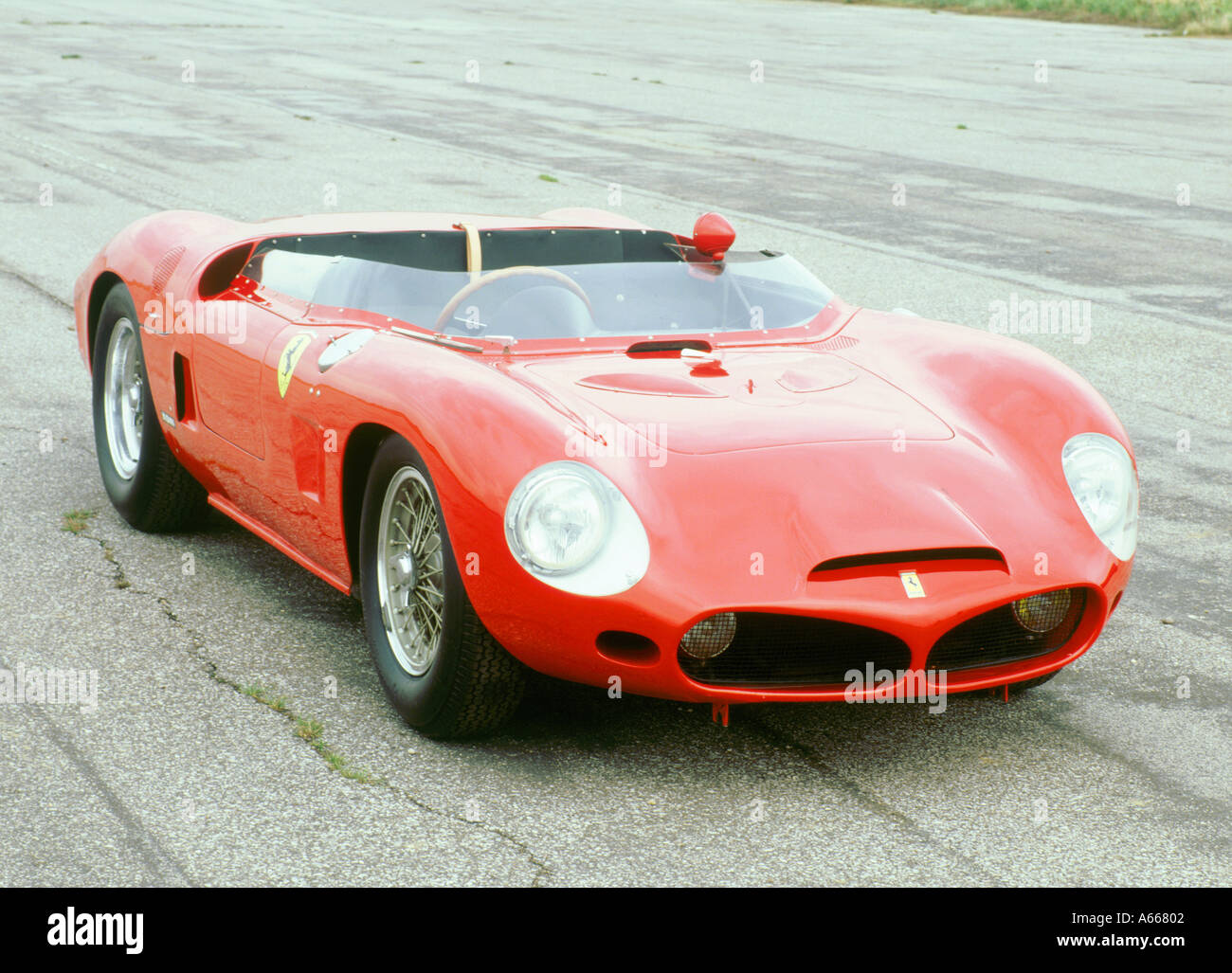 1962 Ferrari 196 SP V6 Stock Photo - Alamy