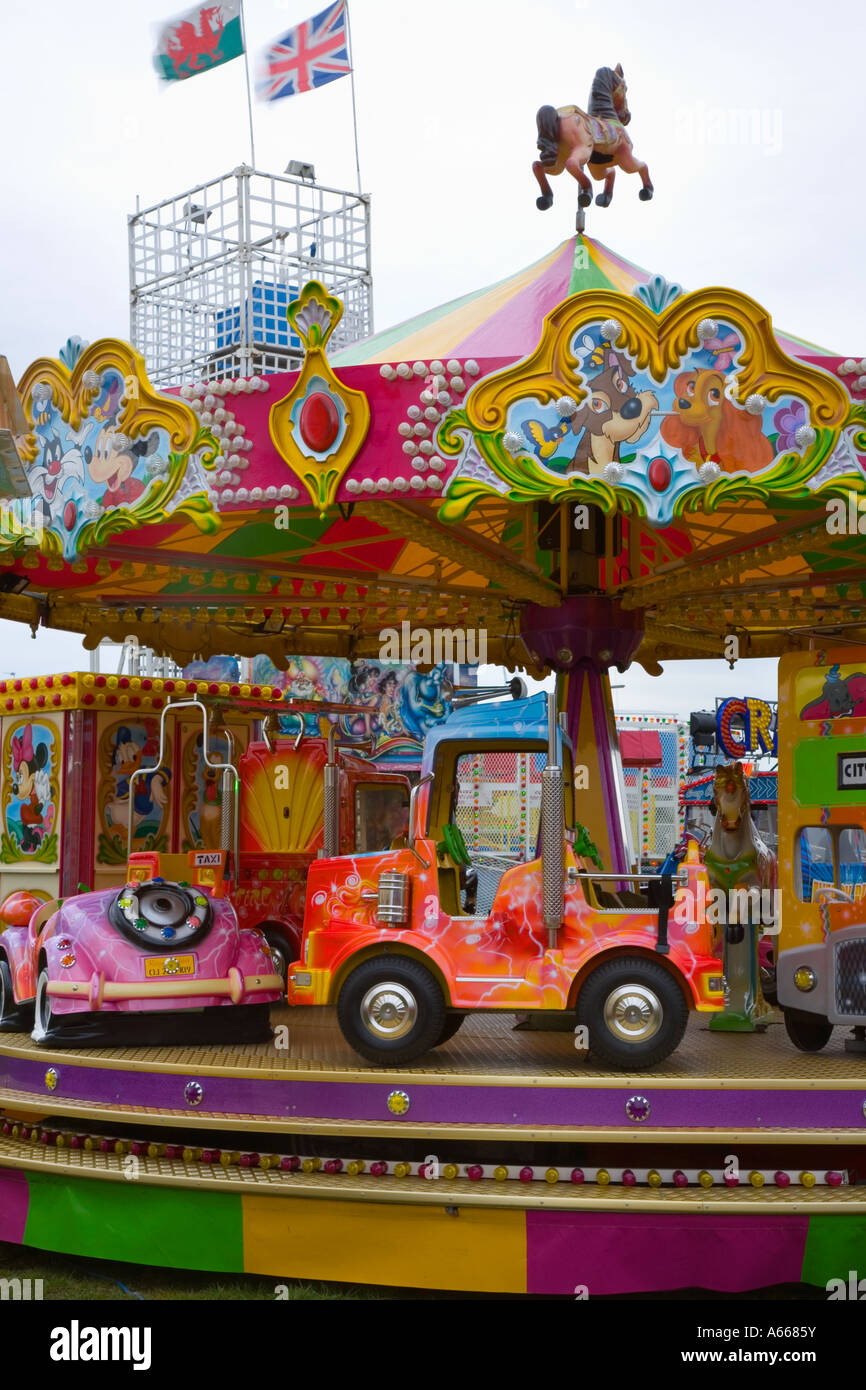 Collins travelling fair, Fairground ride Carousel roundabout, merry-go ...