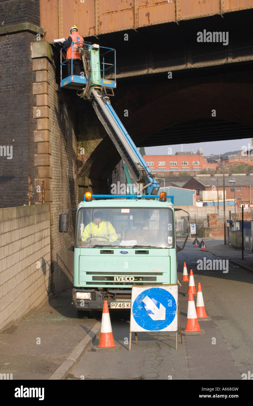 Bridge inspection hi-res stock photography and images - Alamy