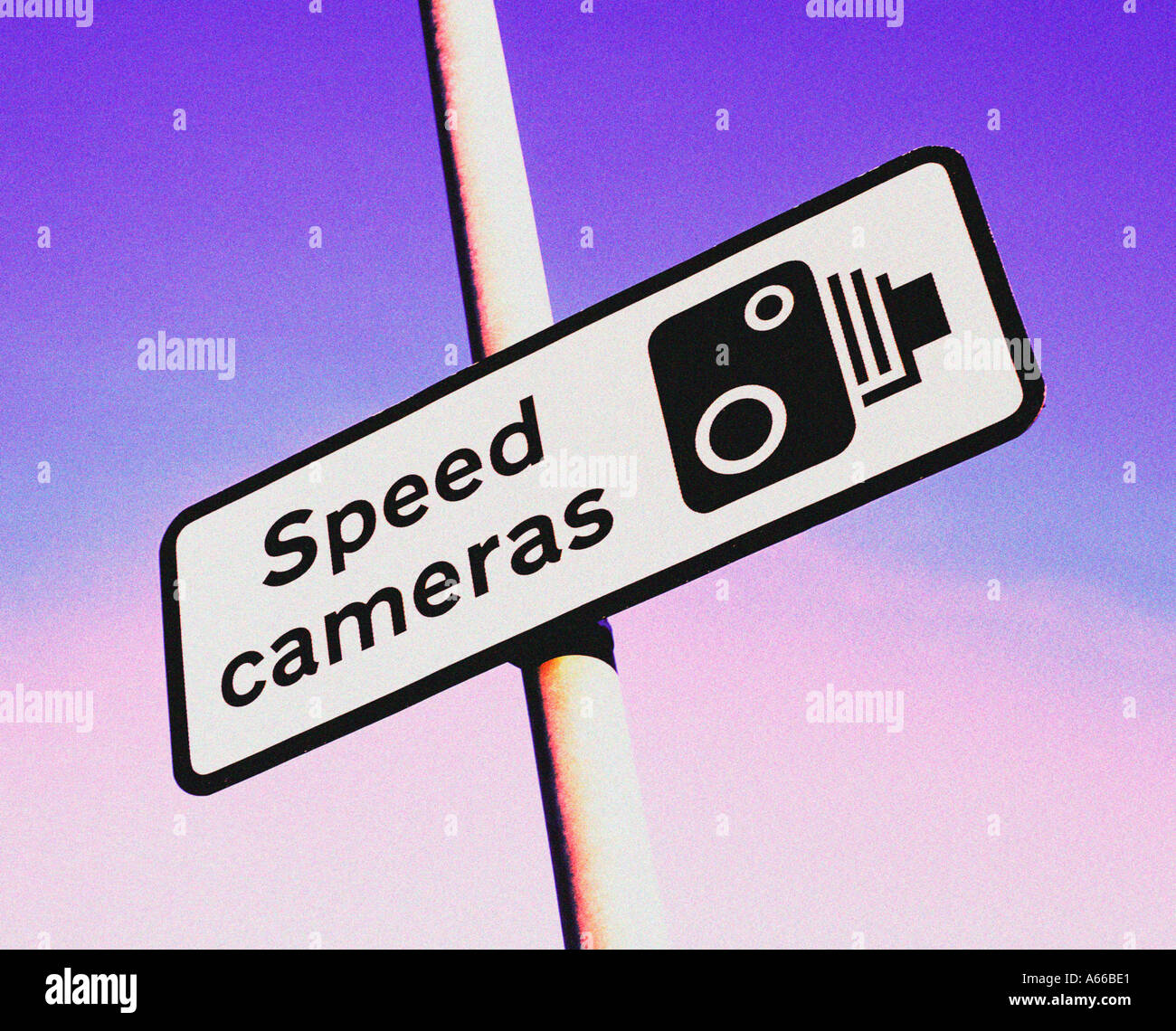 SPEED CAMERA WARNING SIGN Stock Photo - Alamy