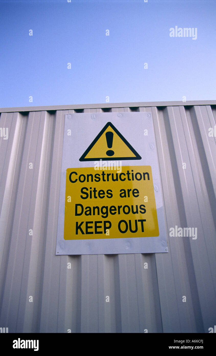 A warning sign on the edge of a building site Stock Photo - Alamy
