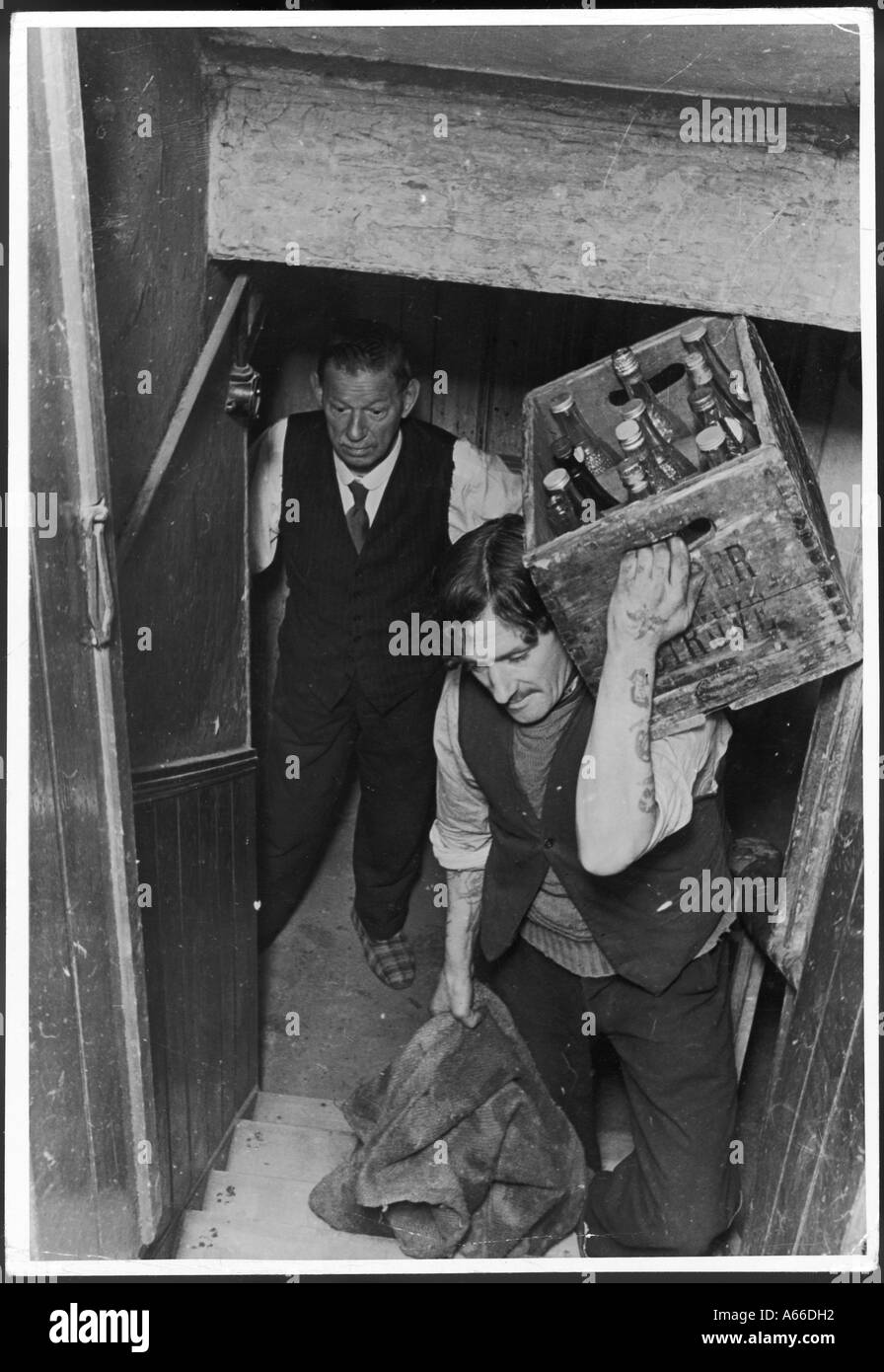 1930s pub cellar hi-res stock photography and images - Alamy