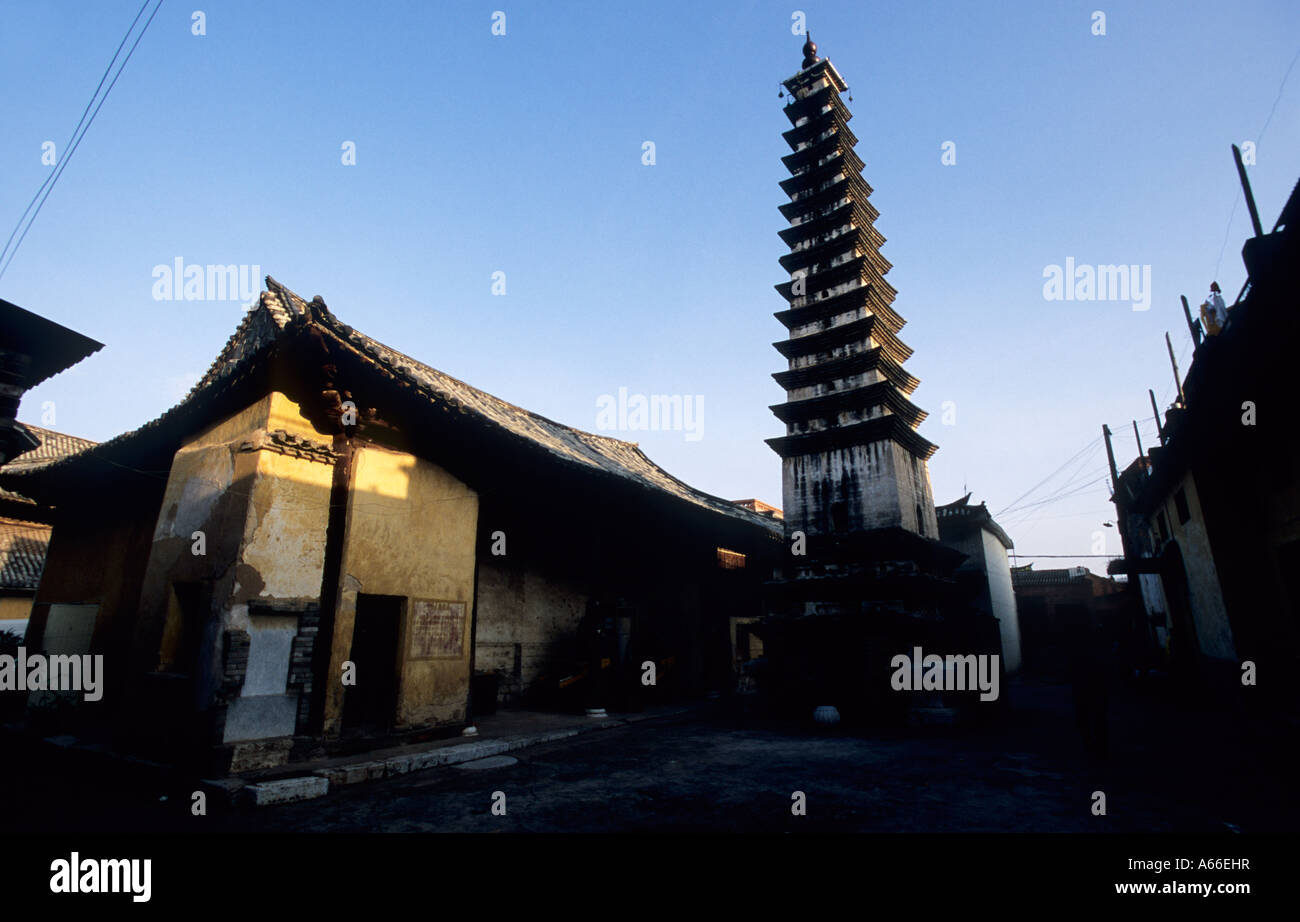 14 storey building hi-res stock photography and images - Alamy