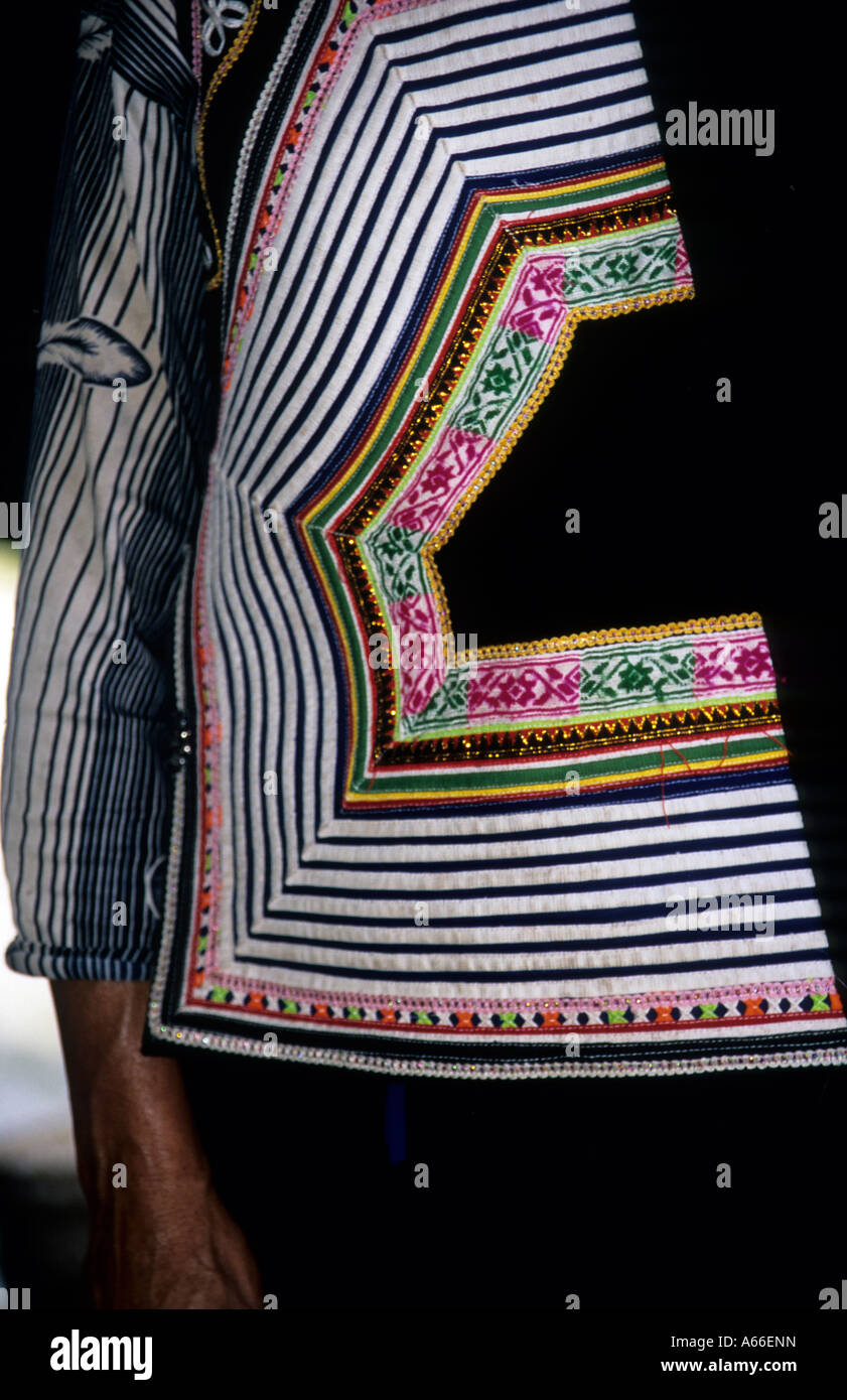 Detail of traditional dress of Yi woman .Yunnan, China Stock Photo - Alamy
