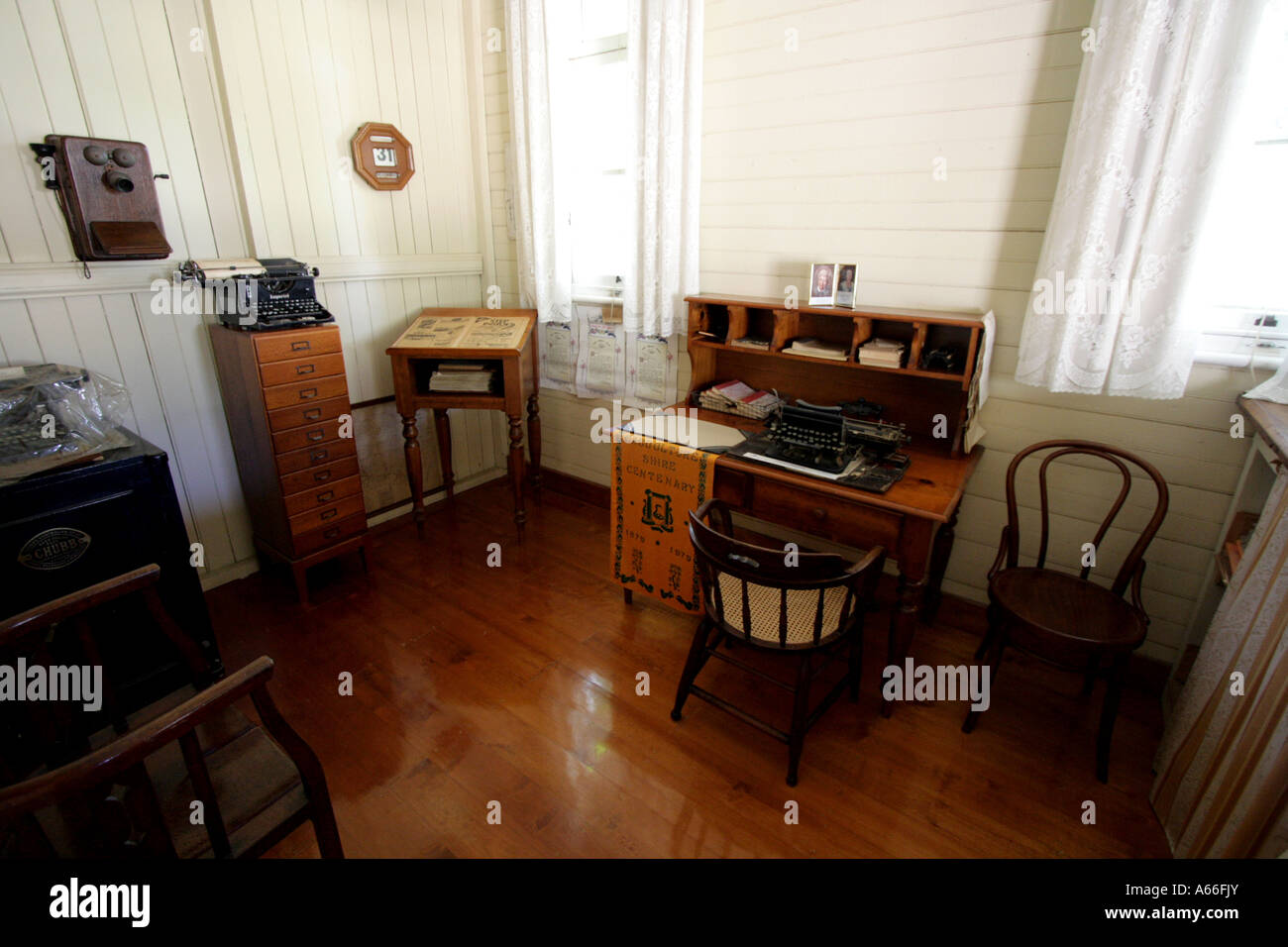 1950's office floor hi-res stock photography and images - Alamy