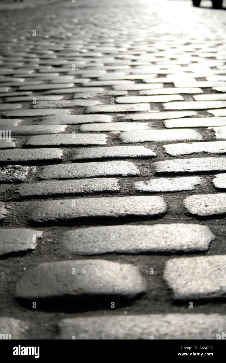 cobbled street europe Stock Photo - Alamy