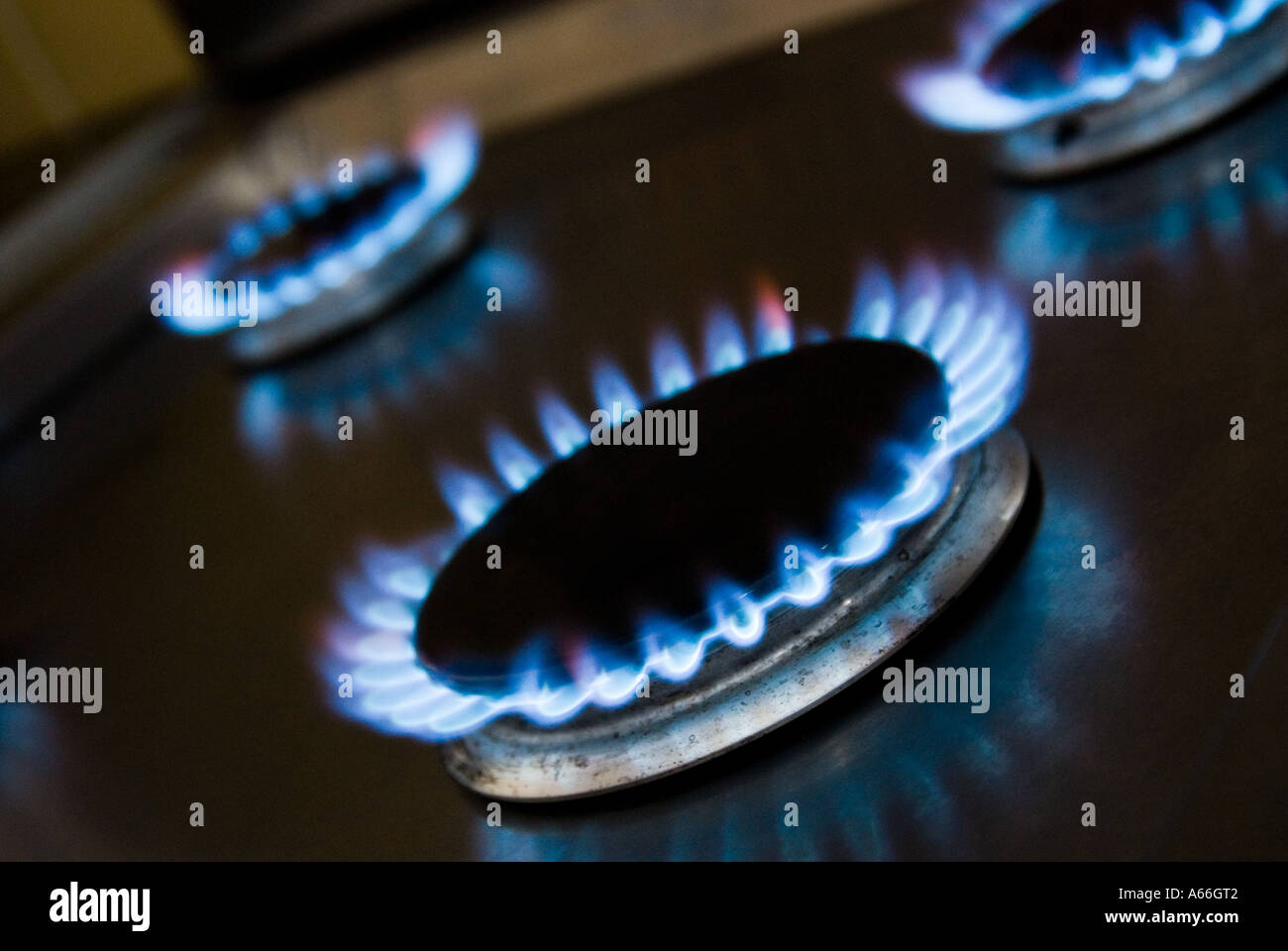 Gas rings hi-res stock photography and images - Alamy