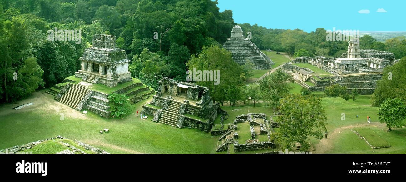 panorama of palenque mexico Stock Photo - Alamy