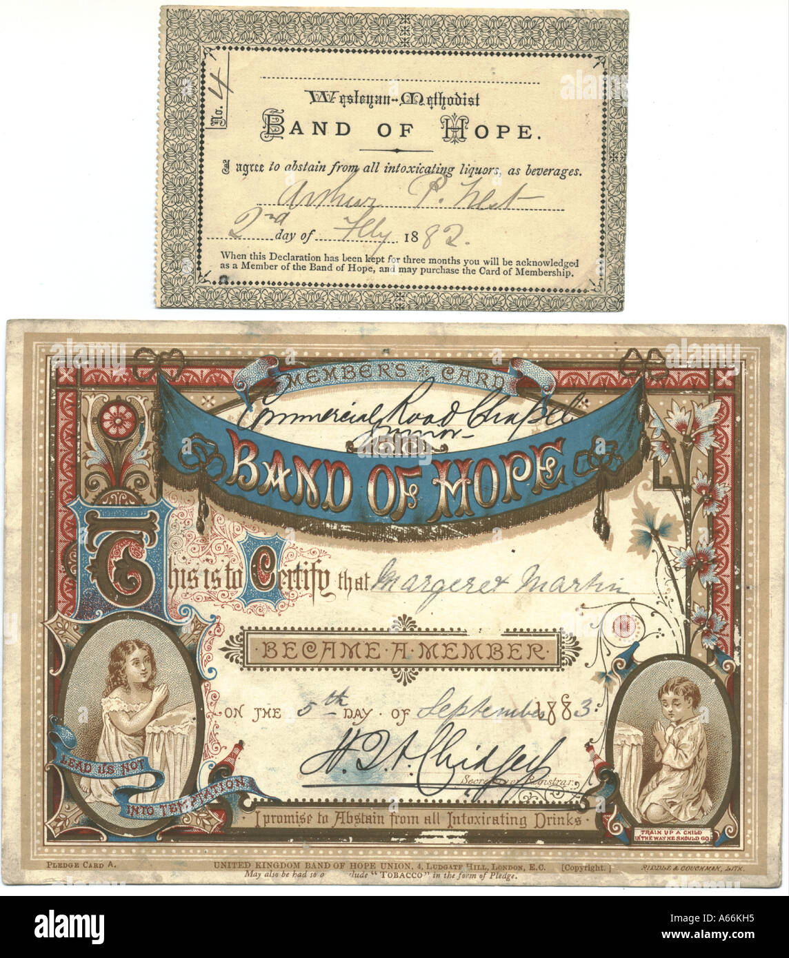 Membership cards hi-res stock photography and images - Alamy