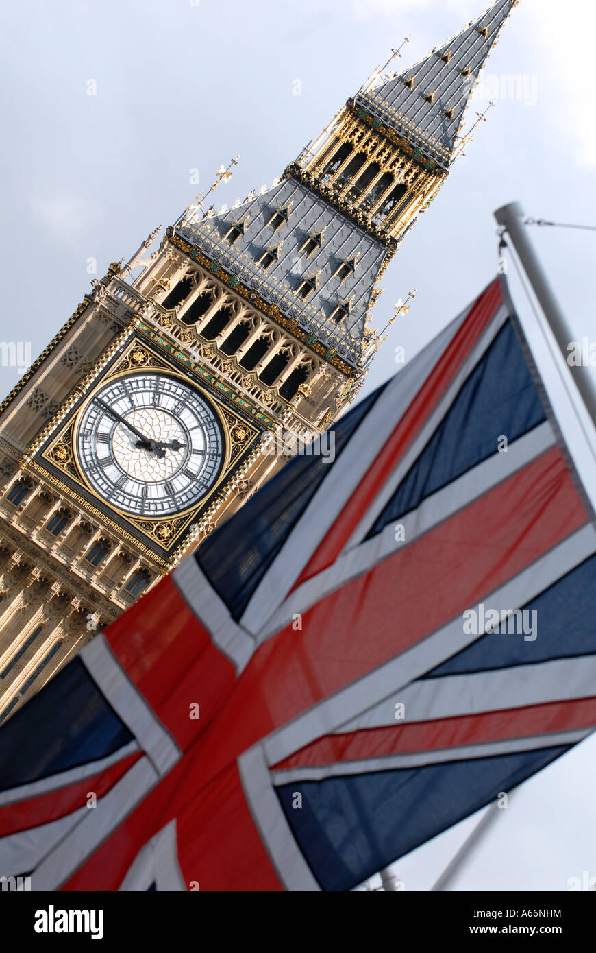 Clock Parliament Bigben Flag Union UK great britain united kingdom ...