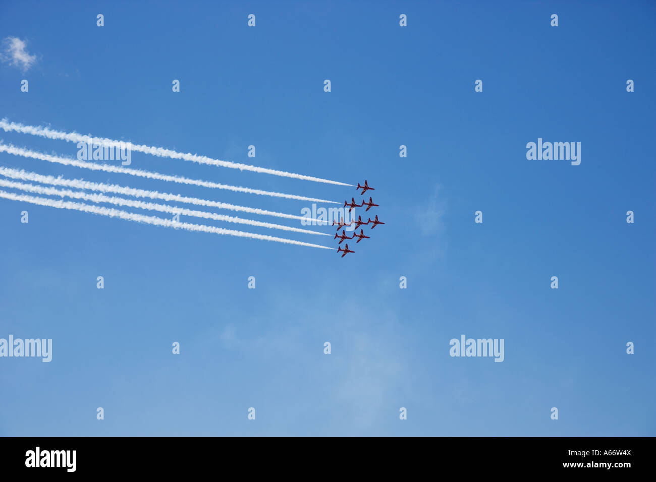 The Red Arrows in action Stock Photo - Alamy