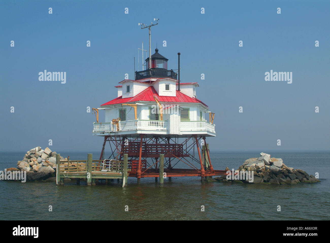 Thomas Point Shoal Lighthouse on the Chesapeake Bay Stock Photo - Alamy