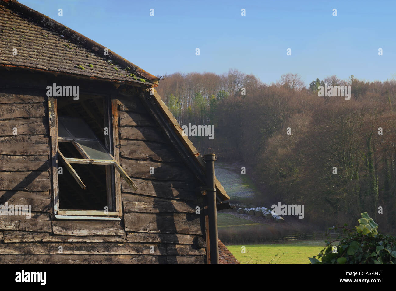 Barn window in the chilterns Stock Photo - Alamy