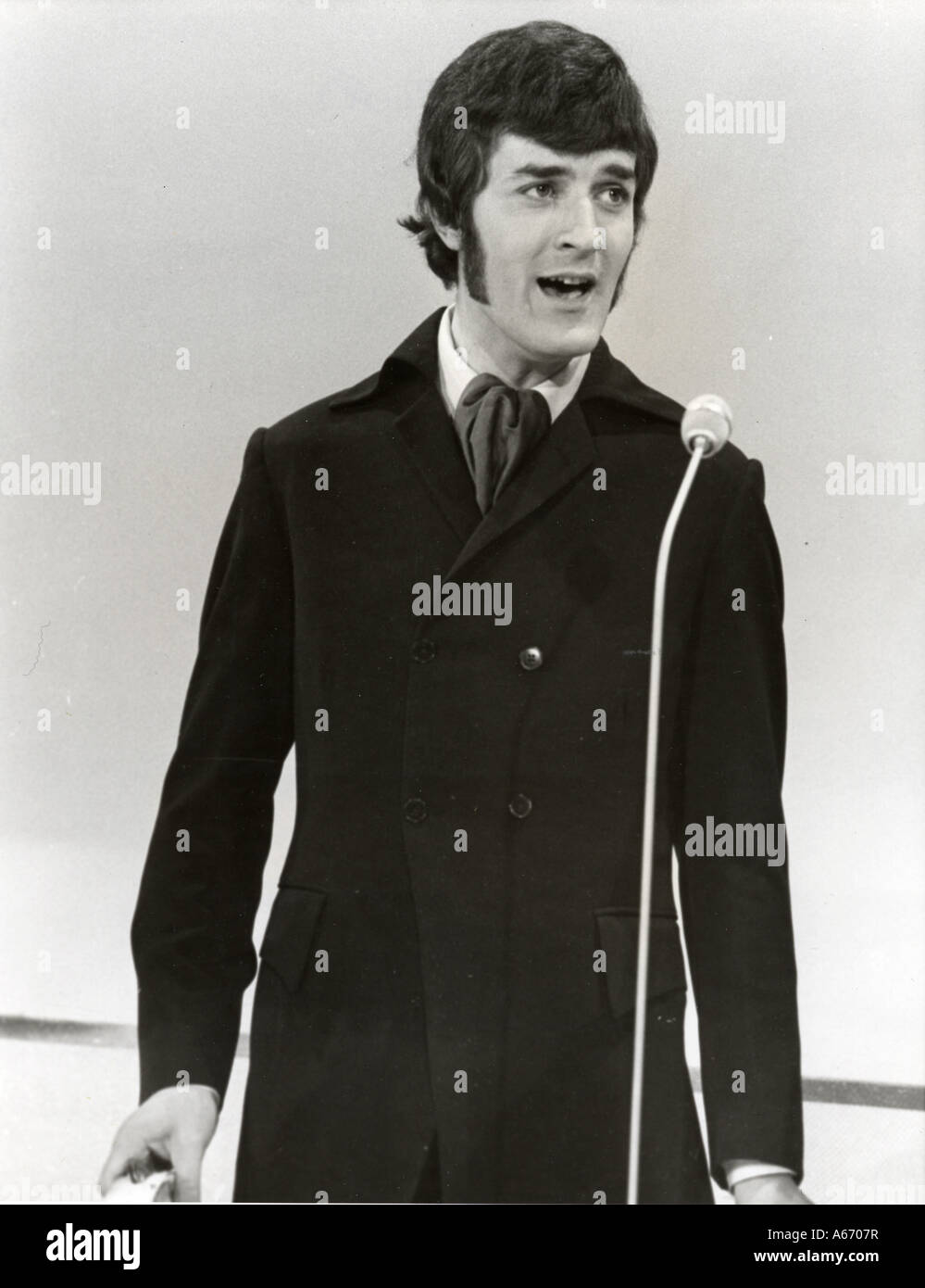 Moody blues ray thomas hi-res stock photography and images - Alamy