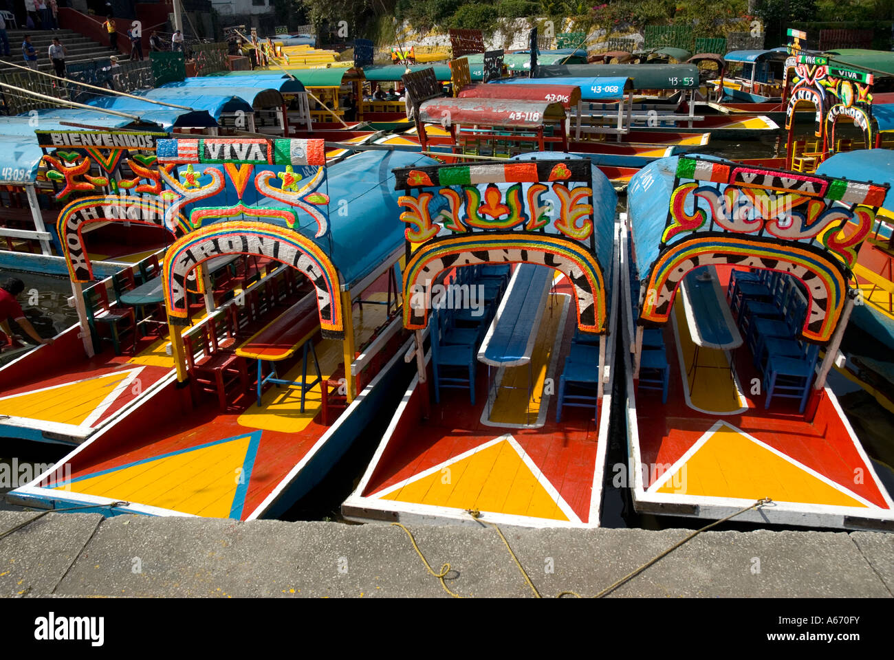 Embarcadero - Decorated Xochimilco boats - mexico city Stock Photo - Alamy