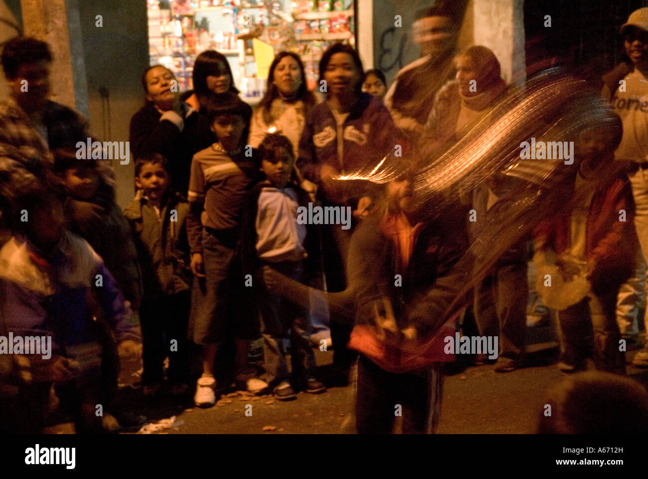 Pinata breaking hi-res stock photography and images - Alamy