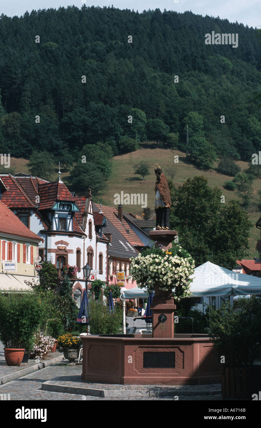 Schwarzwald Wolfach main street with fountain Stock Photo - Alamy