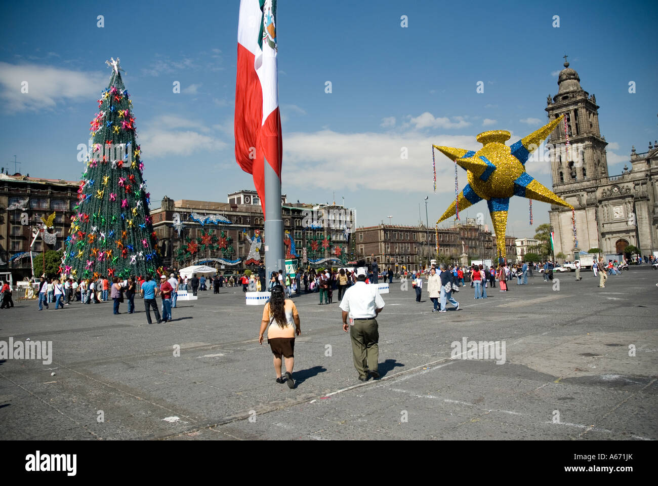 mexico city square mexican flag - Plaza de la Constitucion Stock Photo ...