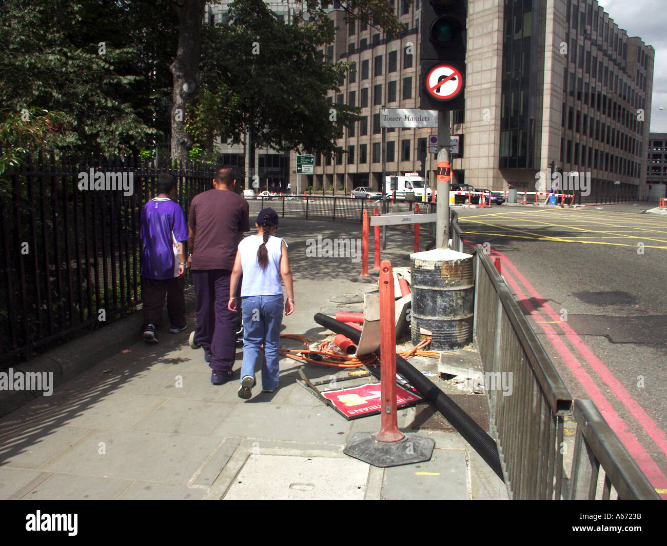 Road obstructed hi-res stock photography and images - Alamy