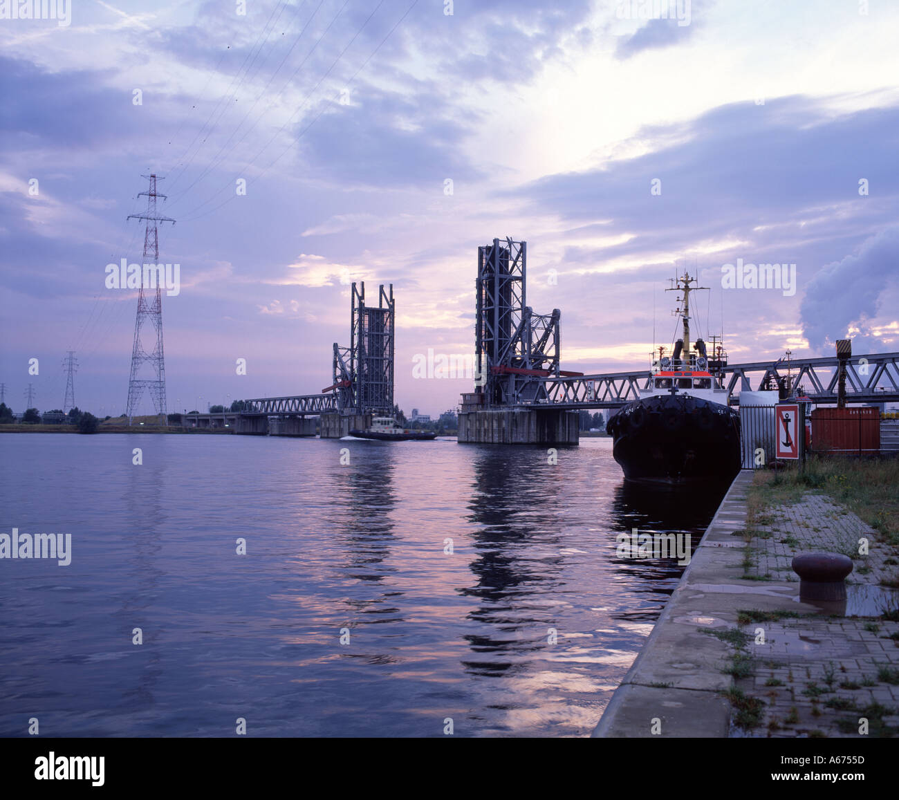 Lilo Bridge Antwerp harbour Stock Photo - Alamy