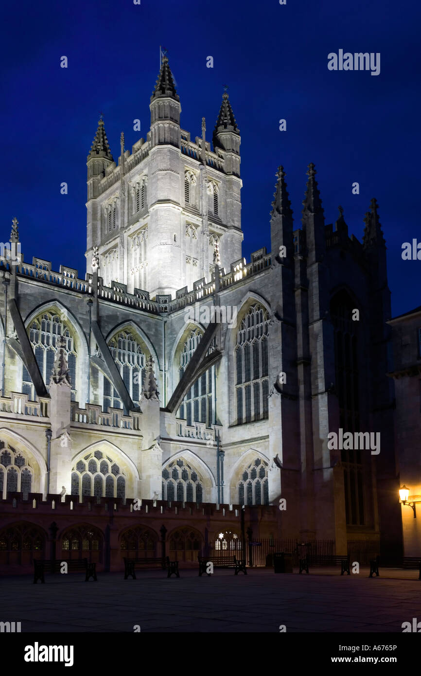 Abbey floodlight hi-res stock photography and images - Alamy