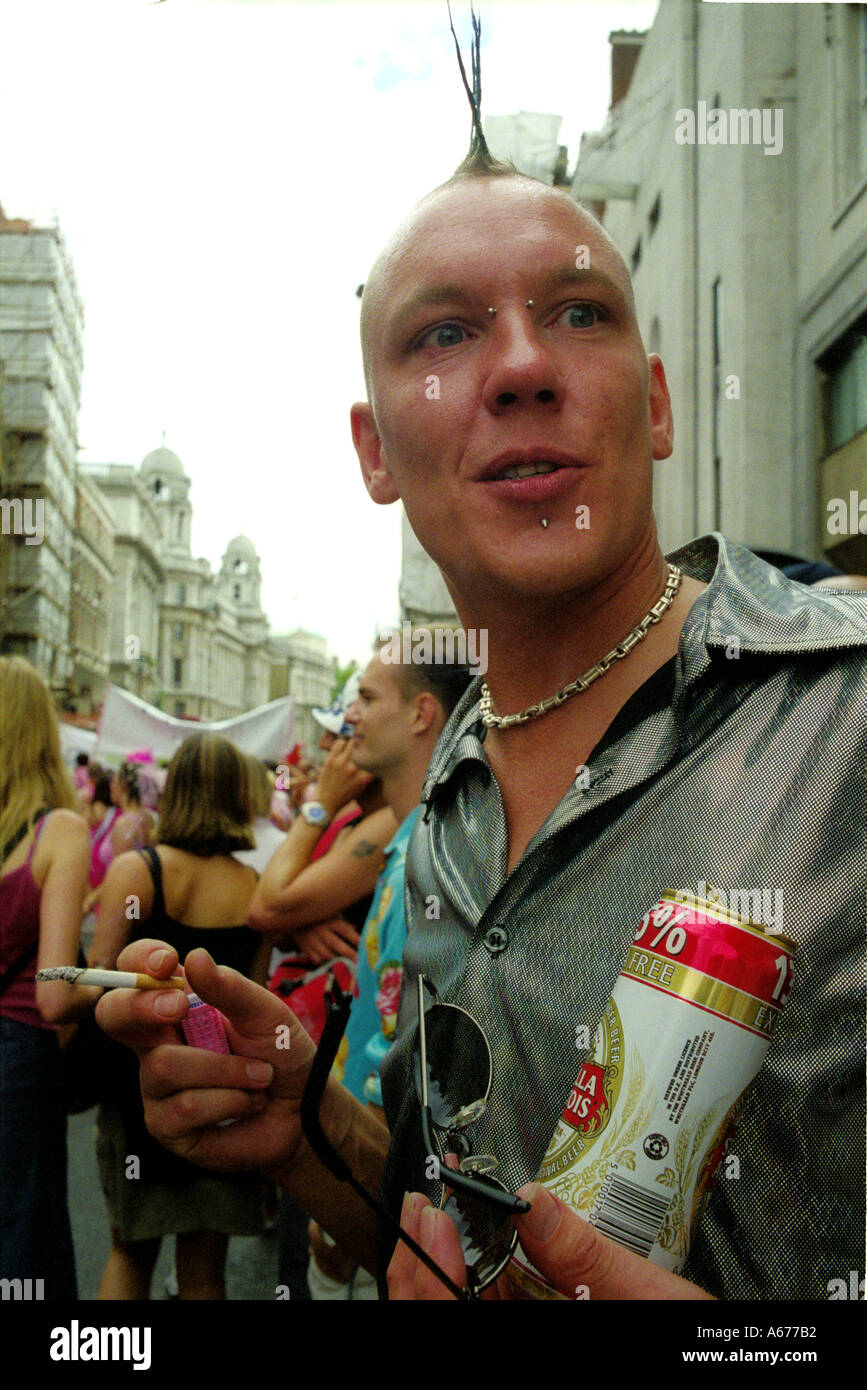 Punk in london hi-res stock photography and images - Alamy