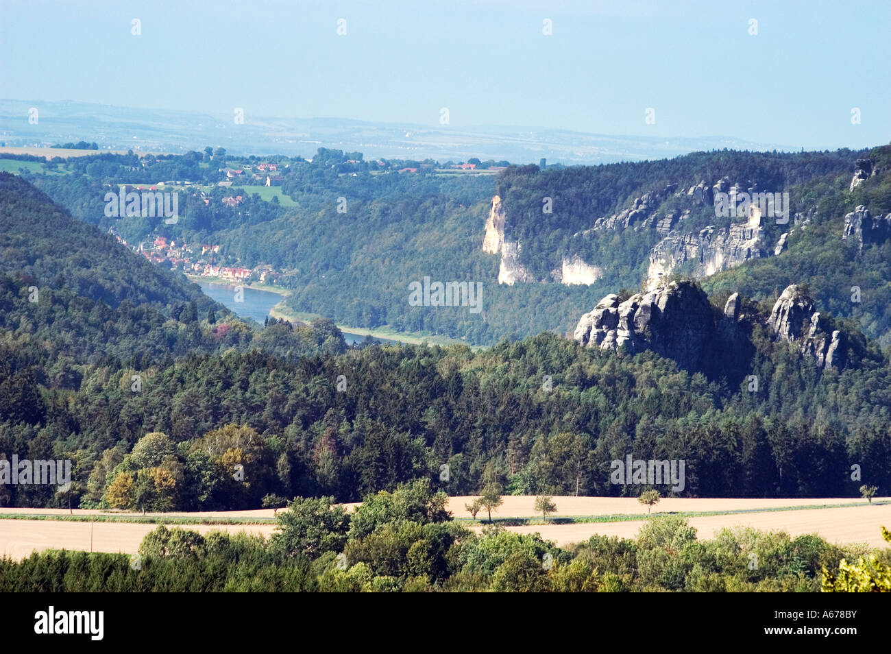 Elbe valley dresden hi-res stock photography and images - Alamy